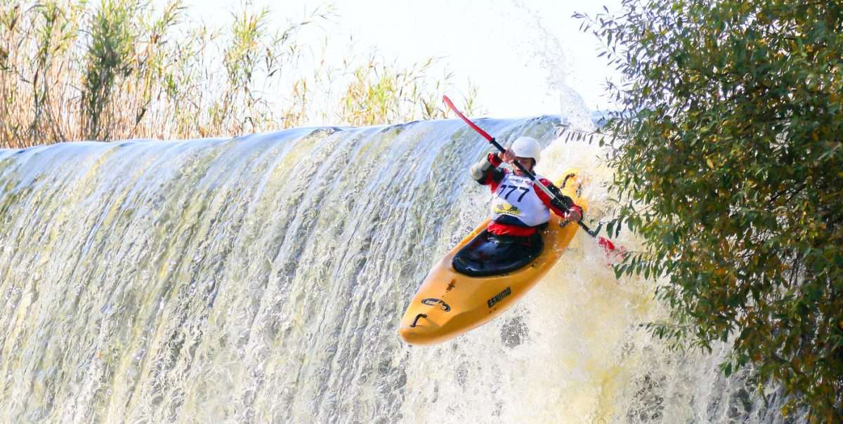 How to Turn a Longer Kayak | Kayak Manual